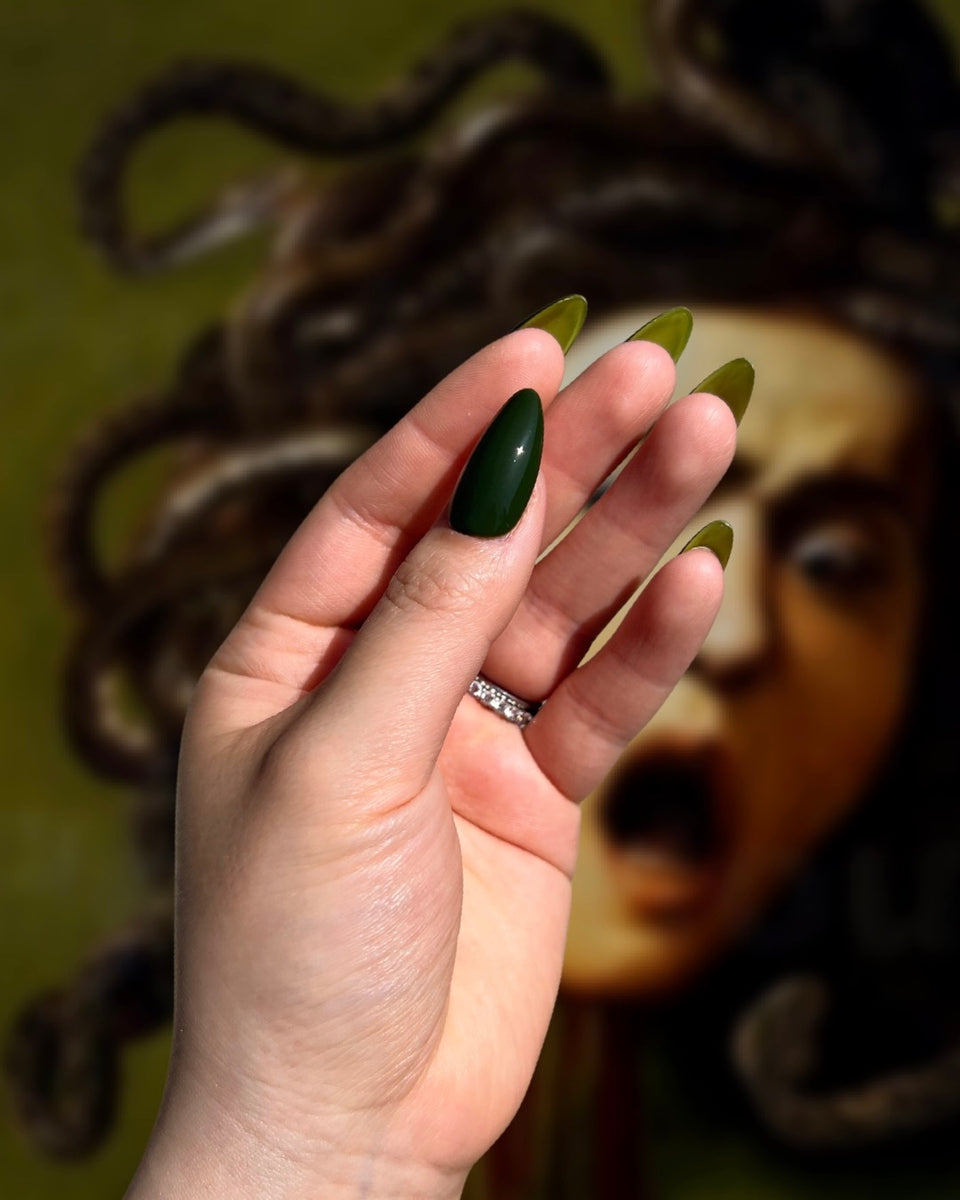 Caravaggio Medusa - Chartreuse Bottomed Olivine Green Press-On Nails ...