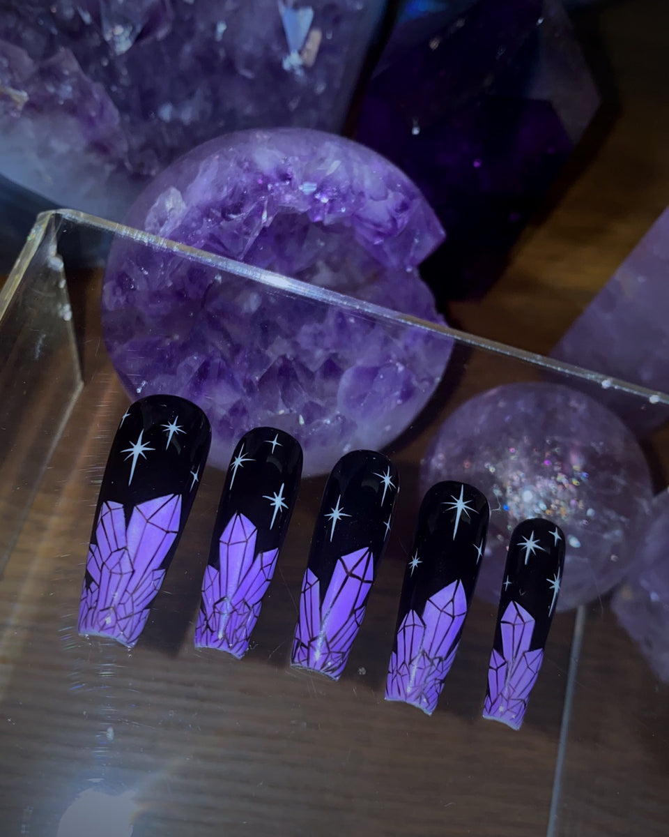 Cluster Gems – Pamper Nail Gallery