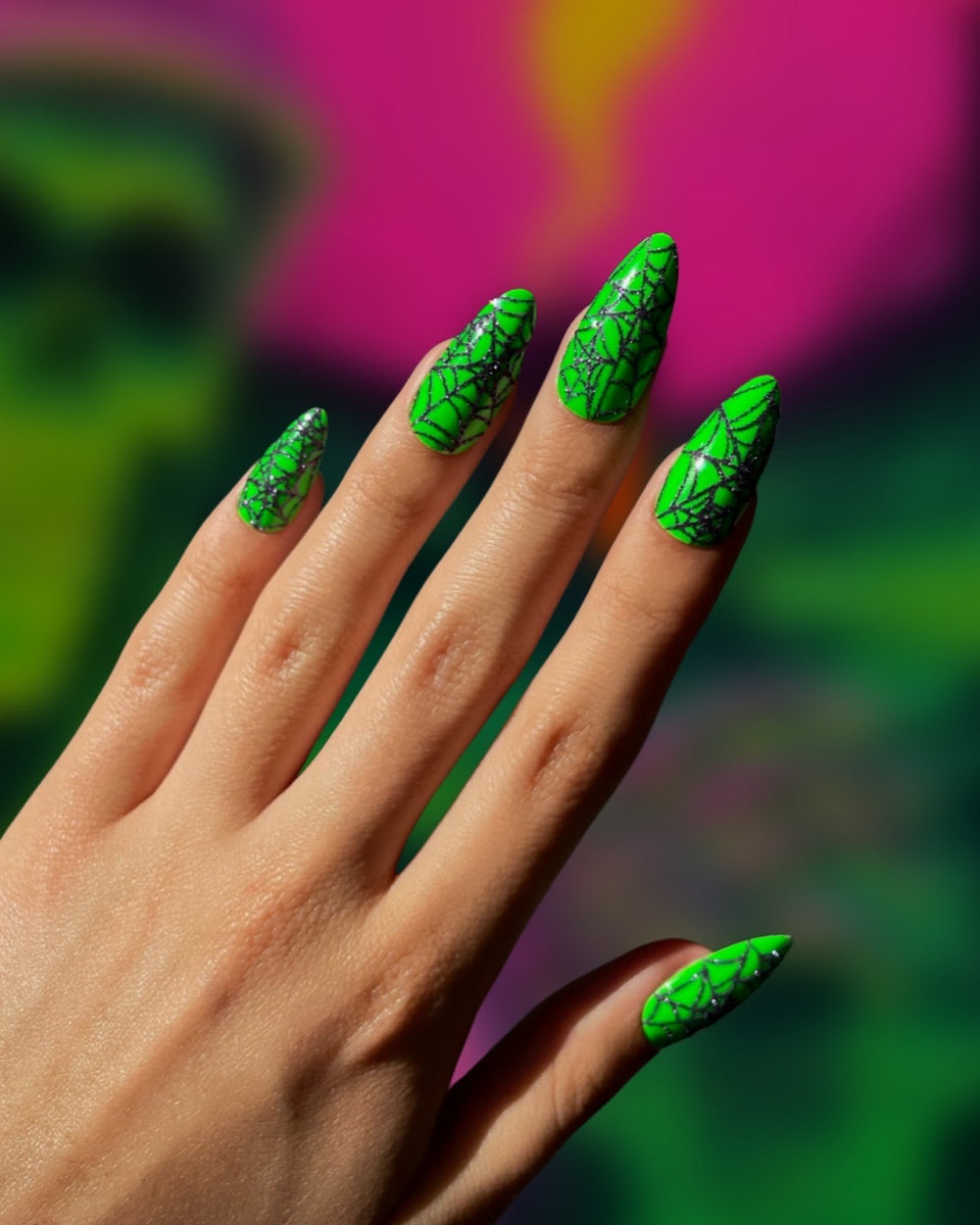 Funhouse Cobweb – Pamper Nail Gallery